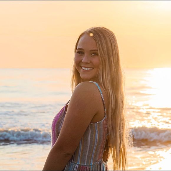 Cheyenne's Closet (@cheyennemillerr) | Poshmark